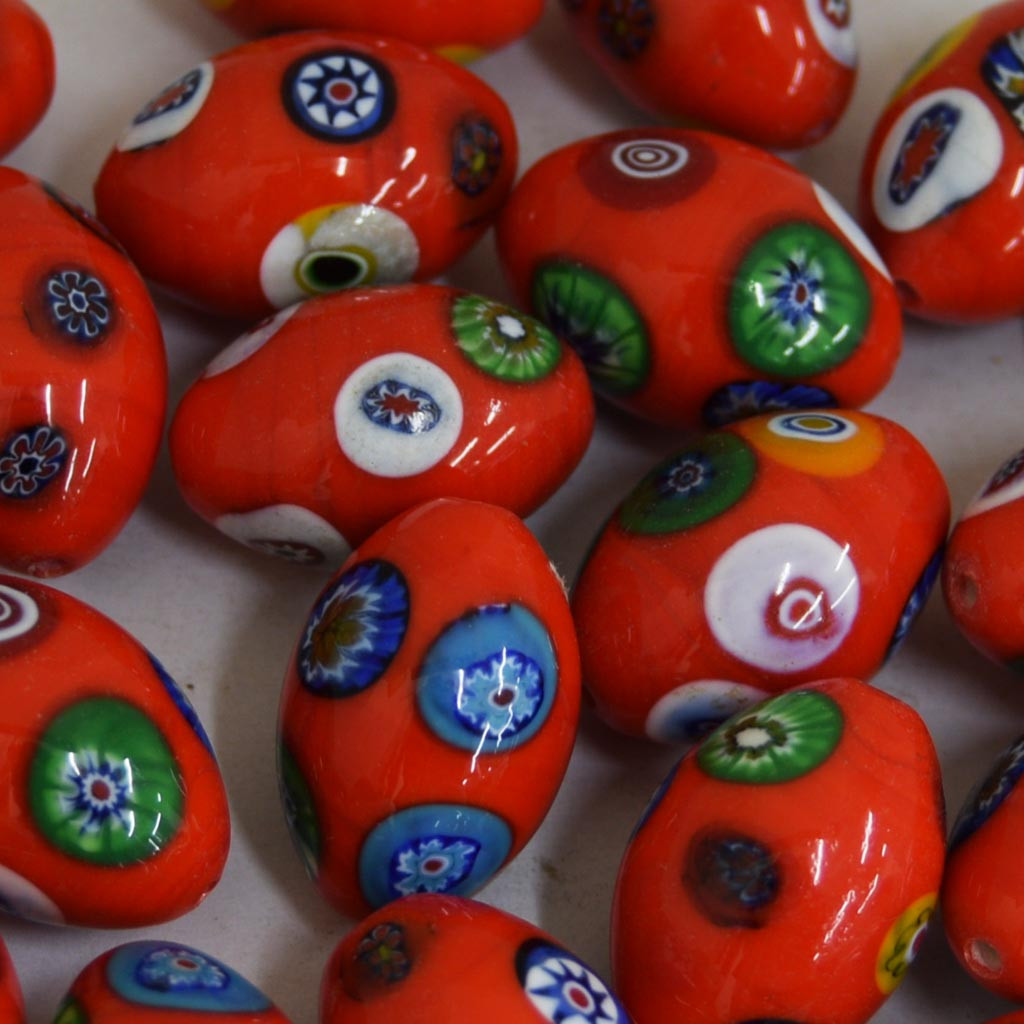 Murano Italiano Decorado Millefiori vermelho 22/14 mm 709164 - Muranos ...