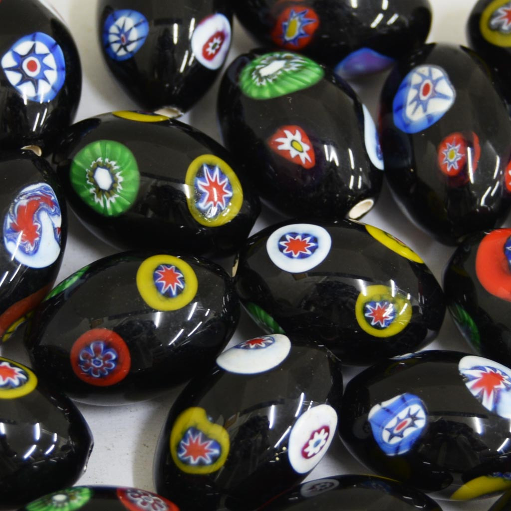 Murano Italiano Decorado Millefiori Preto 23/15 mm 710192 - Firmas ...